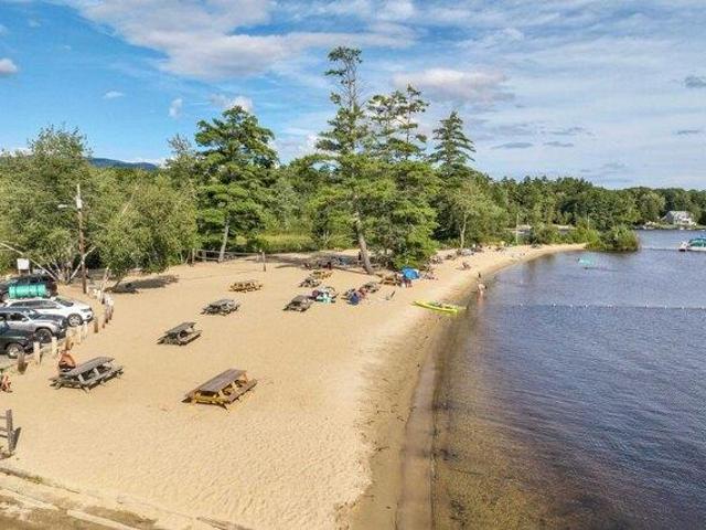 house with 3 bedroom, Moultonborough NH ES105126605