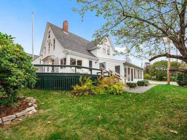 house with 3 bedroom, Mount Desert ME DS102154579
