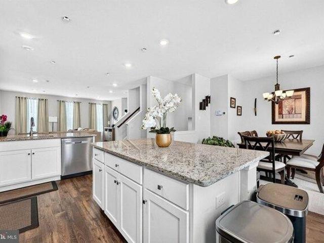 house with 3 bedroom, Mount Holly NJ ES105175742