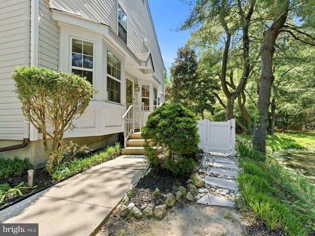 house with 3 bedroom, Mount Laurel NJ DLS102726122