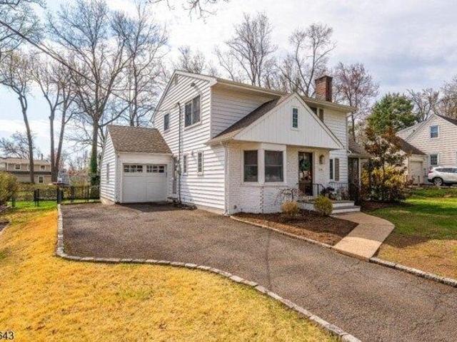 house with 3 bedroom, Mountainside NJ DLS102727593