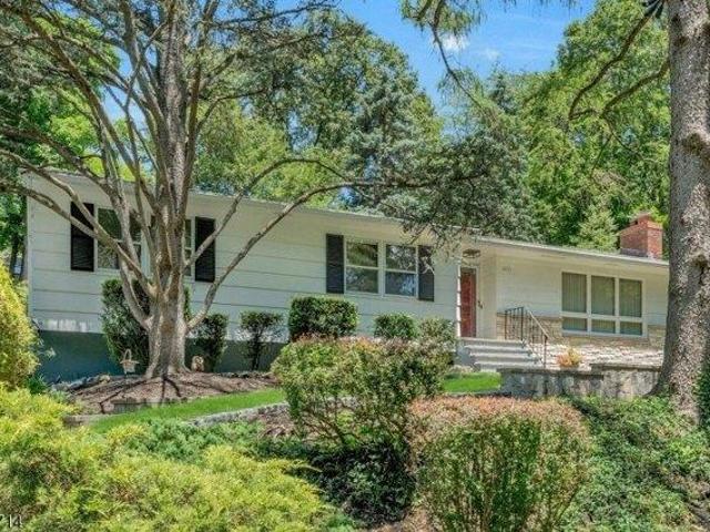 house with 3 bedroom, Mountainside NJ DS104189365