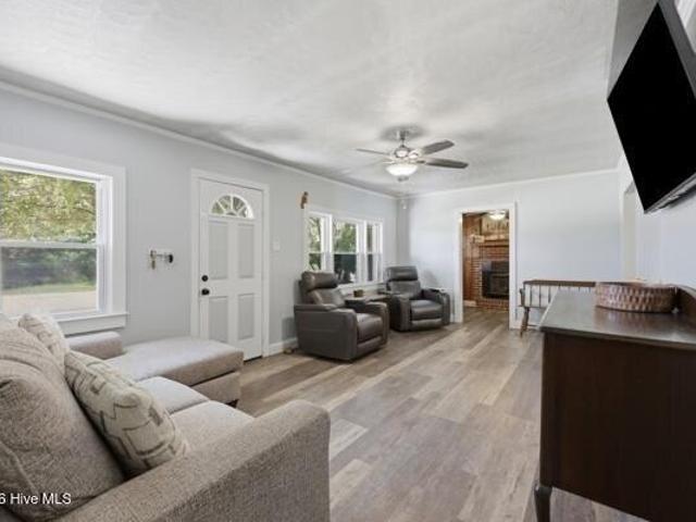house with 3 bedroom, Moyock NC ES104907382