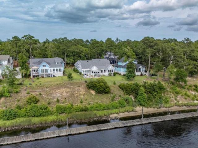 house with 3 bedroom, NC NC DLS101367592