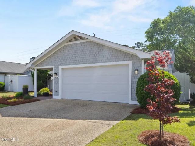 house with 3 bedroom, NC NC DS102715765