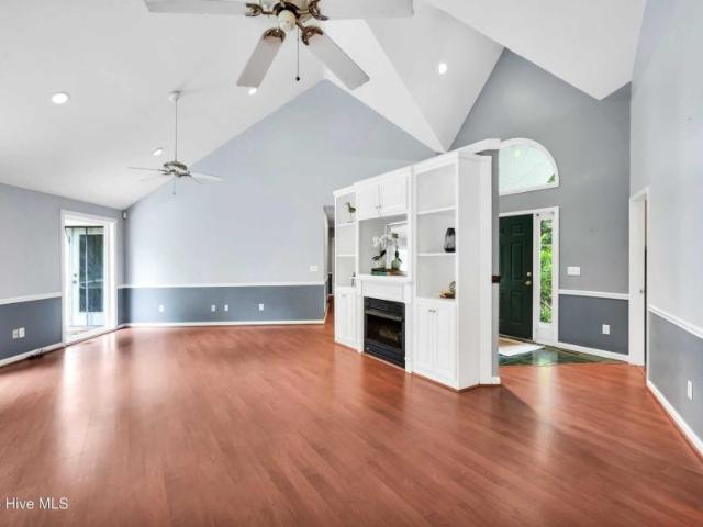 house with 3 bedroom, NC NC ES102272164