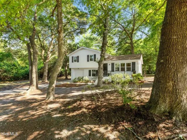 house with 3 bedroom, NC NC ES102339345