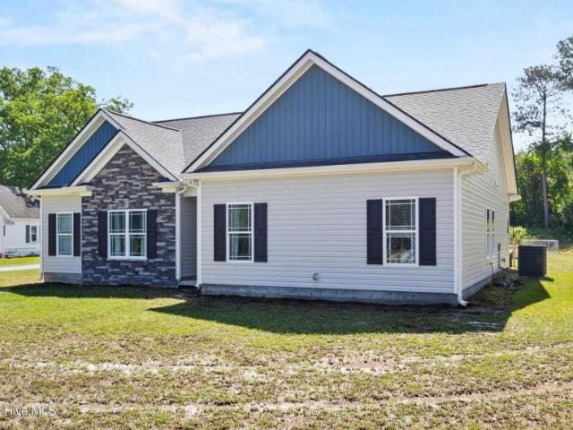 house with 3 bedroom, NC NC ES102468876