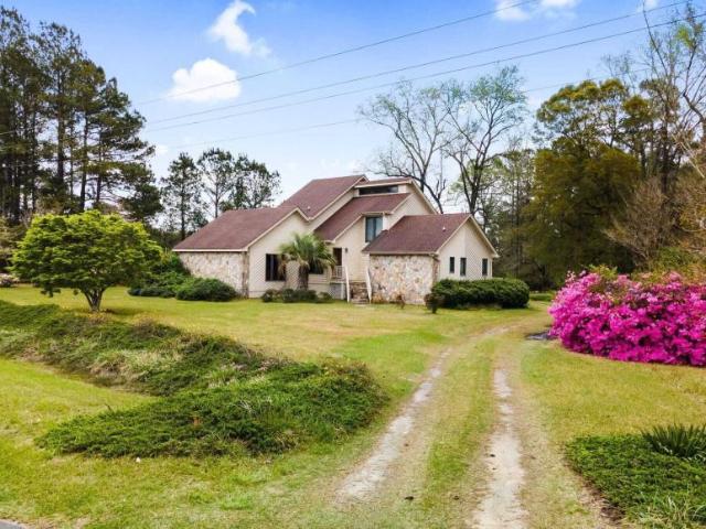 house with 3 bedroom, NC NC ES102520719