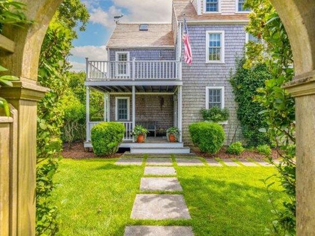 house with 3 bedroom, Nantucket MA DLS102634610