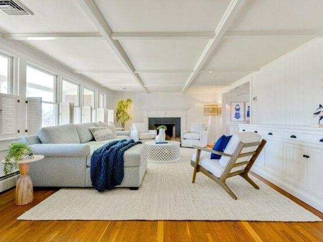 house with 3 bedroom, Nantucket MA DS104477598