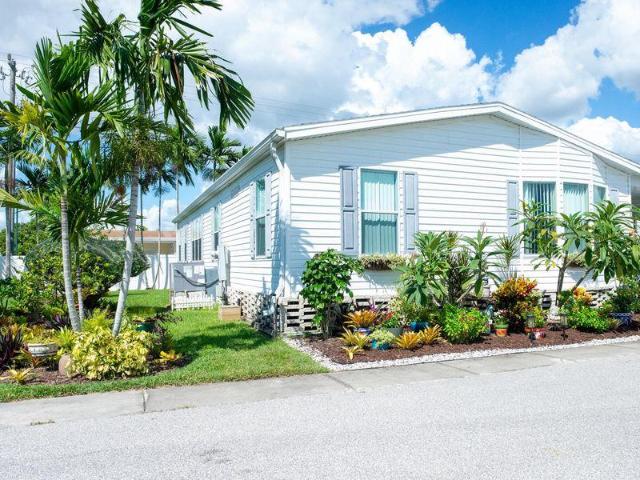 house with 3 bedroom, Naples FL DLS100973439
