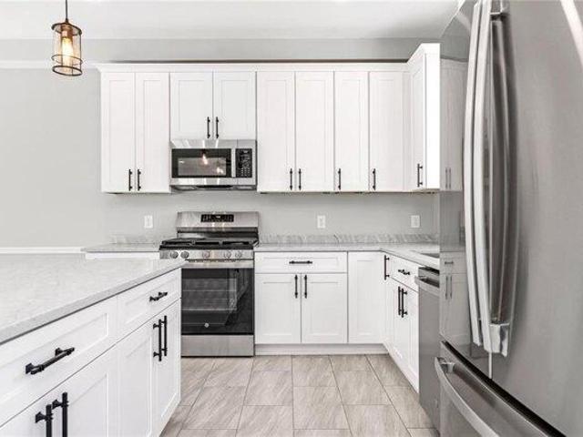 house with 3 bedroom, Narragansett RI DLS102828665