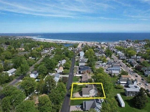 house with 3 bedroom, Narragansett RI ES102959383