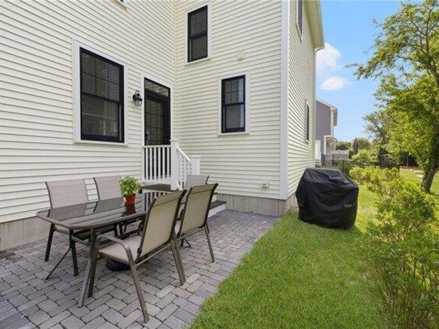 house with 3 bedroom, Narragansett RI ES104568744