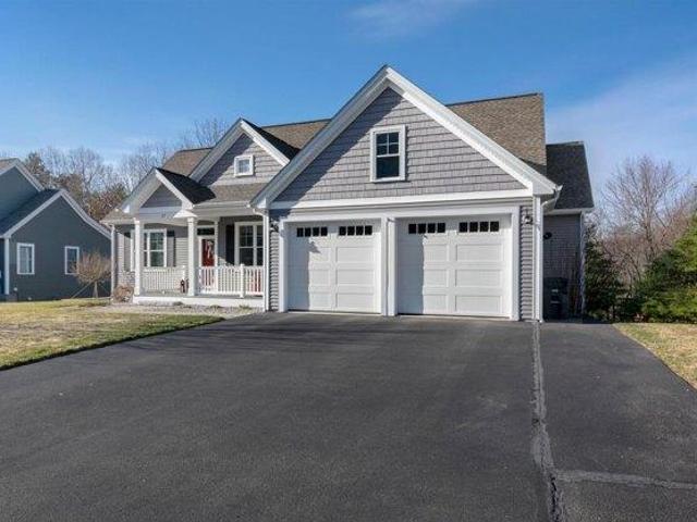 house with 3 bedroom, Nashua NH DS102000218