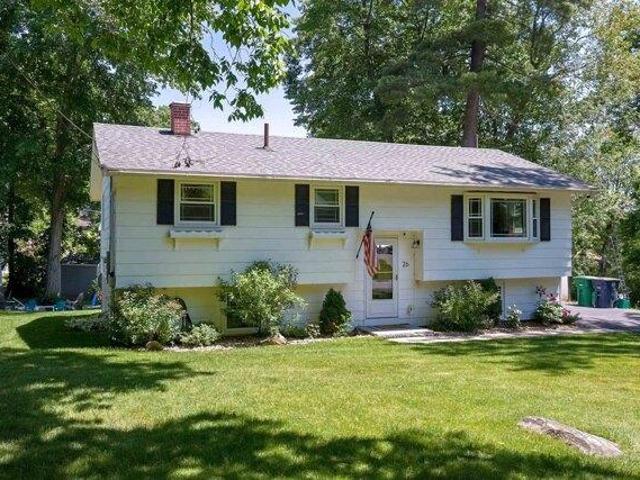 house with 3 bedroom, Nashua NH DS104009465