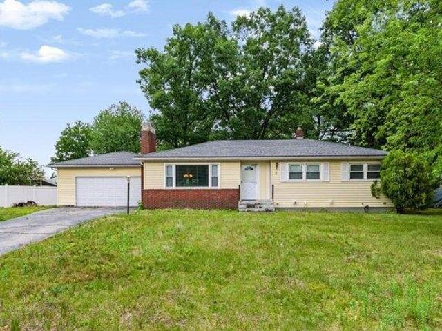 house with 3 bedroom, Nashua NH DS104261546