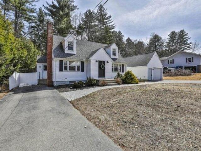 house with 3 bedroom, Nashua NH ES103125050