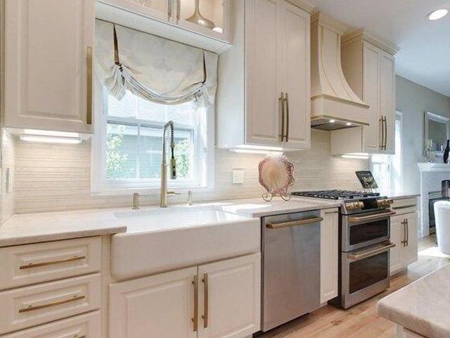 house with 3 bedroom, Nashua NH ES104481815