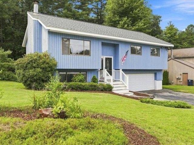 house with 3 bedroom, Nashua NH ES105160062