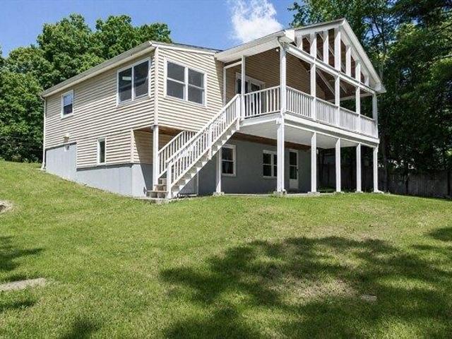 house with 3 bedroom, Natick MA DLS102960349