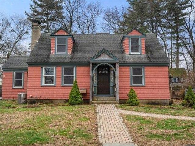 house with 3 bedroom, Natick MA DS102411831