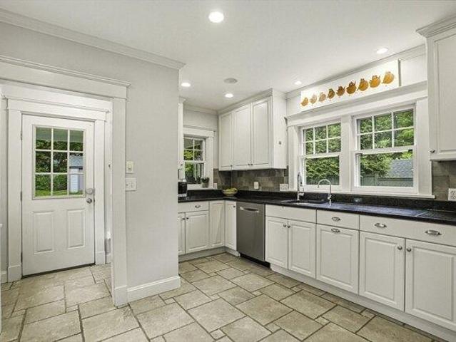 house with 3 bedroom, Natick MA DS103187071