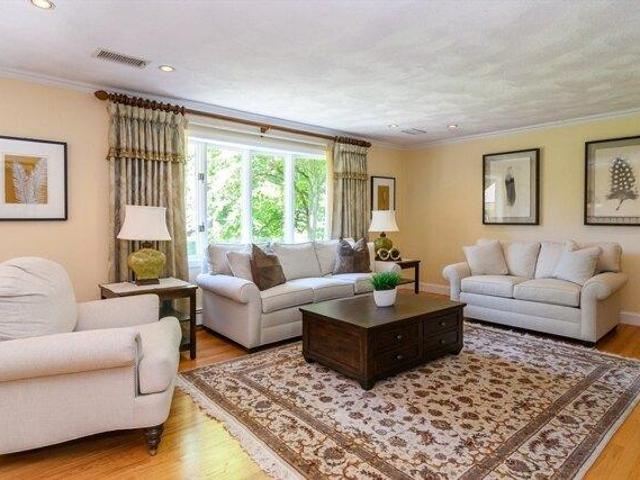 house with 3 bedroom, Natick MA DS103189688