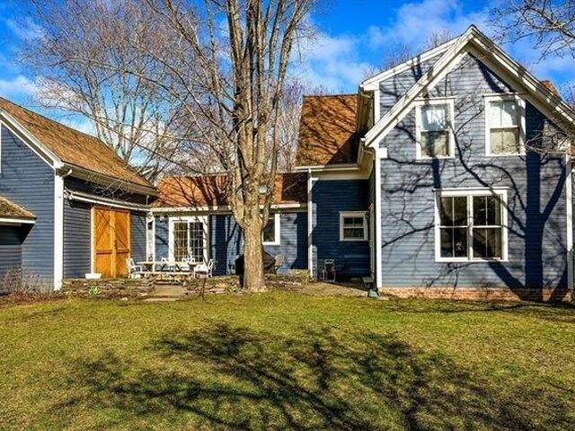 house with 3 bedroom, Natick MA ES102825300