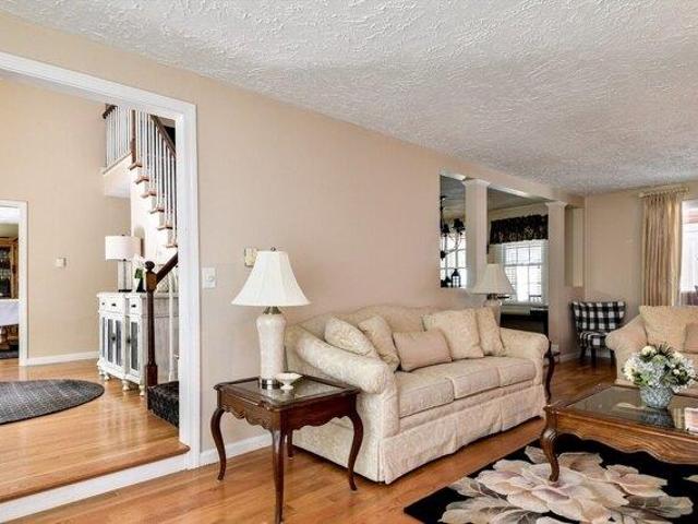 house with 3 bedroom, Natick MA ES103619716