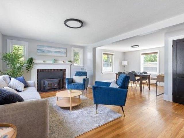 house with 3 bedroom, Natick MA ES103073167