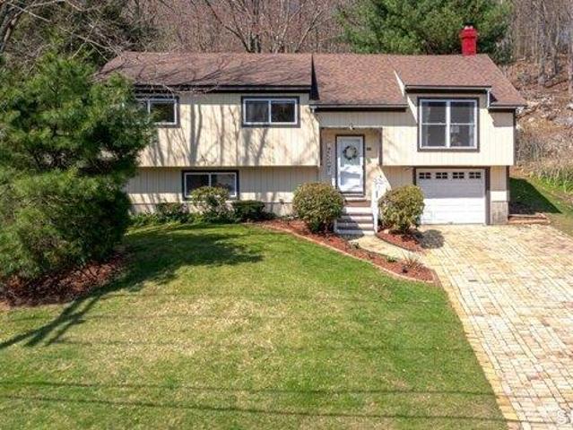 house with 3 bedroom, Naugatuck CT DLS102826968