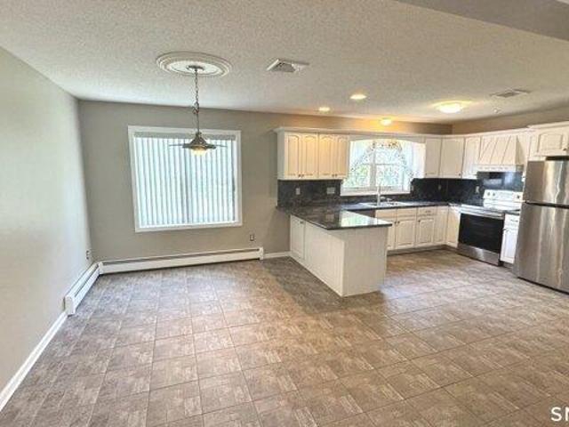house with 3 bedroom, Naugatuck CT DLS103100518