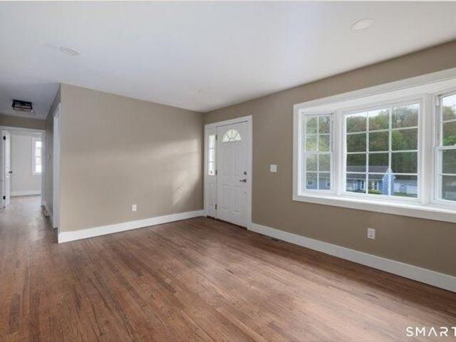 house with 3 bedroom, Naugatuck CT DS102216844