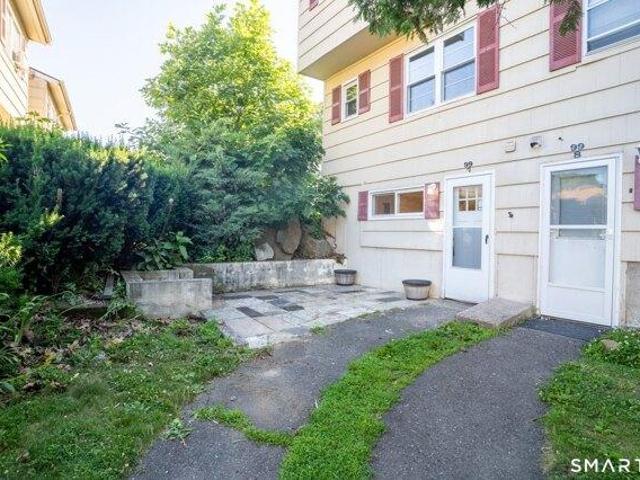 house with 3 bedroom, Naugatuck CT DS104407259
