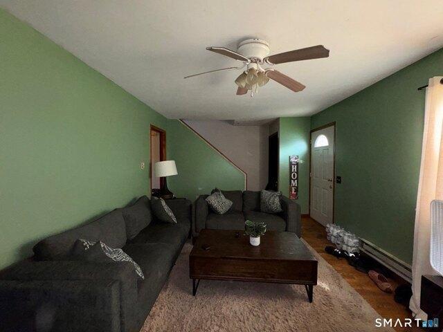 house with 3 bedroom, Naugatuck CT DS104444470