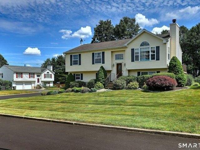 house with 3 bedroom, Naugatuck CT DS104150993