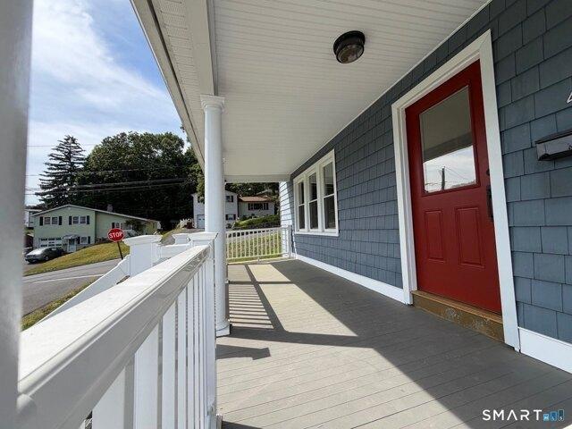 house with 3 bedroom, Naugatuck CT ES103432538