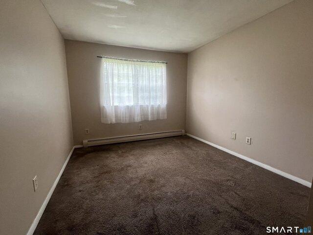 house with 3 bedroom, Naugatuck CT ES105205655