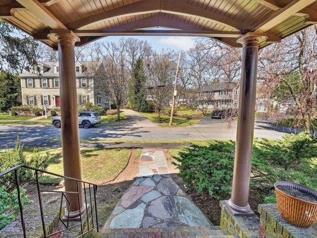 house with 3 bedroom, Needham MA DS102632764