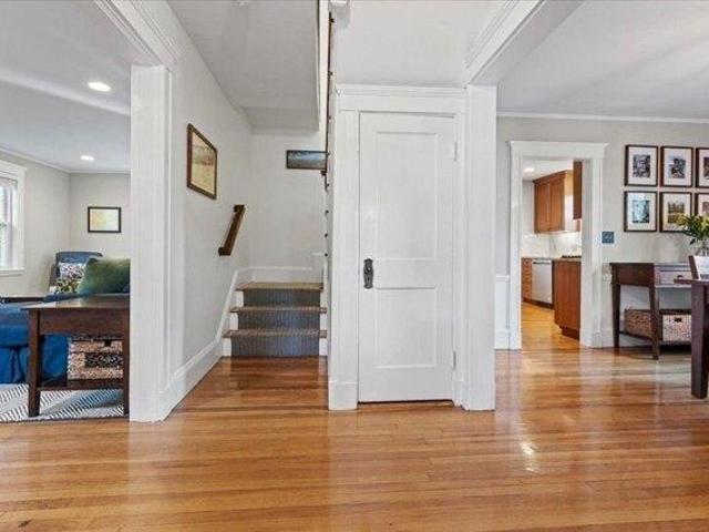 house with 3 bedroom, Needham MA ES105108701