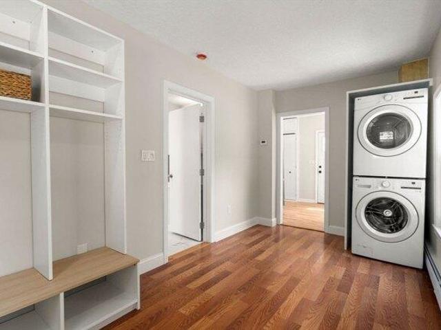 house with 3 bedroom, Needham MA ES105157042