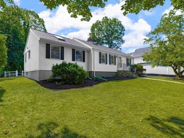 house with 3 bedroom, Needham MA ES103436413
