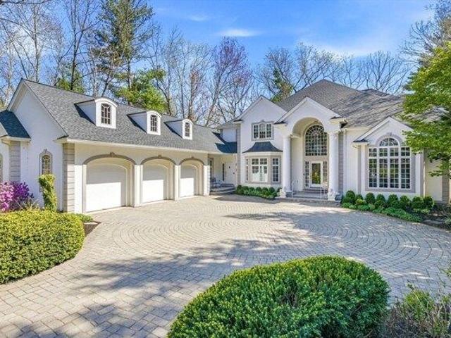 house with 3 bedroom, Needham MA ES103889326