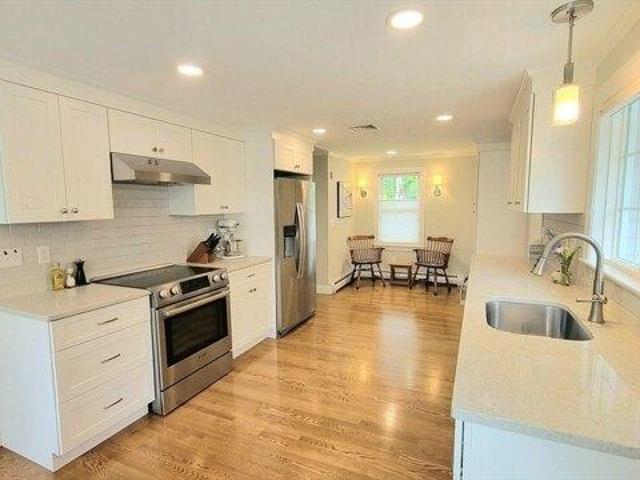 house with 3 bedroom, Needham MA ES103967488