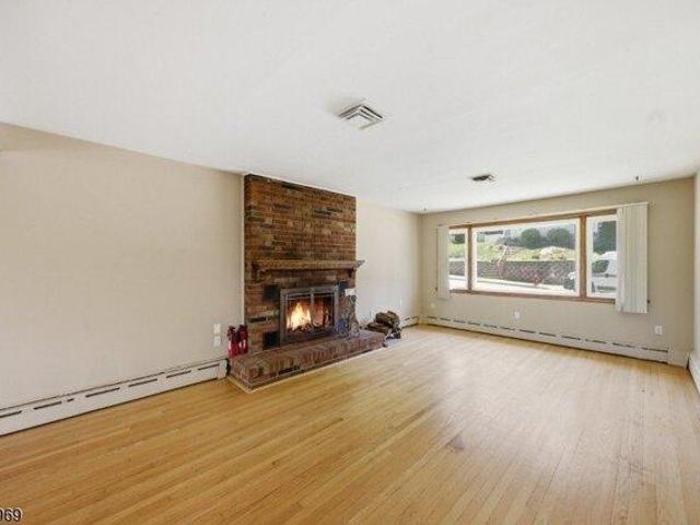 house with 3 bedroom, Netcong NJ ES105175056
