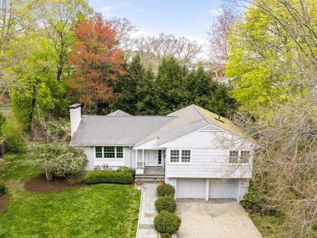 house with 3 bedroom, Newton MA DS102477563