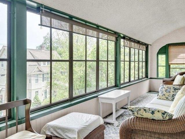 house with 3 bedroom, Newton MA DS102828134