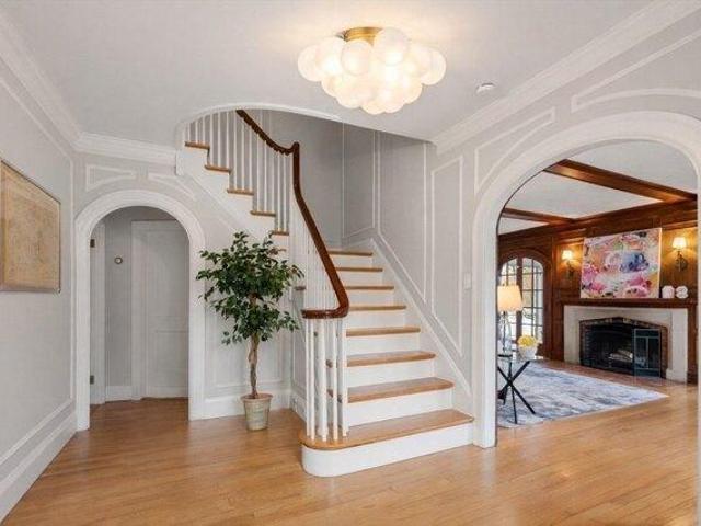 house with 3 bedroom, Newton MA DS103101891